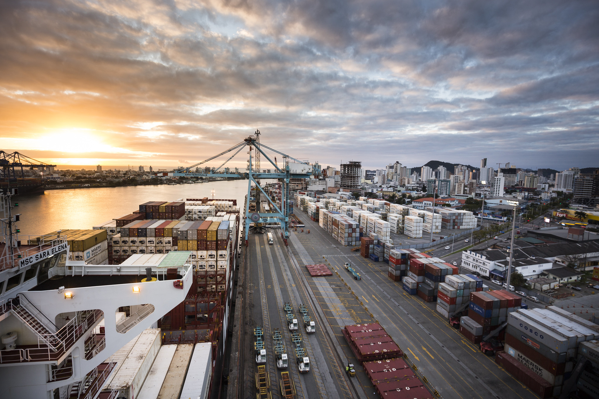 Estudo inédito aponta que Hub Ports poderiam até triplicar a ...