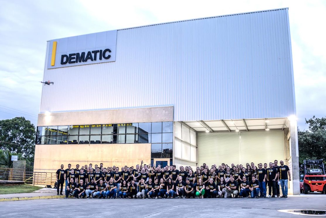Dematic inaugura nova fábrica no Brasil, celebrando 50 anos de atuação ...